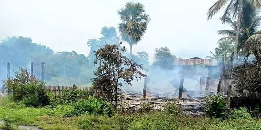 ဂန့်ဂေါမြို့နယ် ထယ်လှော်ရွာ နေအိမ် ၁၄ လုံးကို စစ်ကောင်စီတပ် မီးရှို့