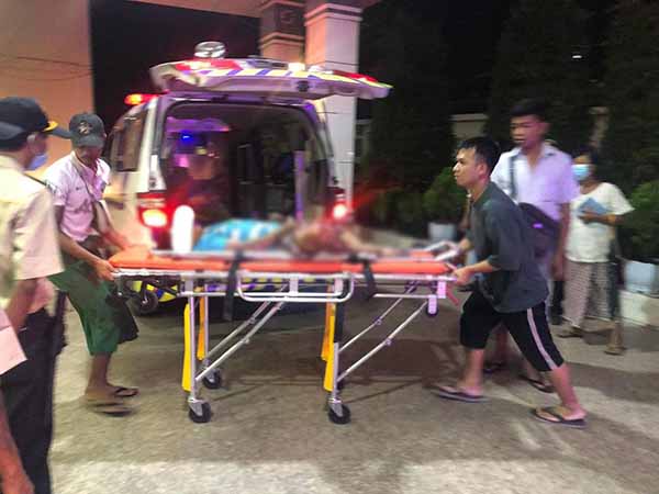 Dvb တောင်ဥက္ကလာတွင် စိတ်ဝေဒနာရှင် ကလေး ၁ ဦး ကားတိုက်ခံရပြီး သေဆုံး