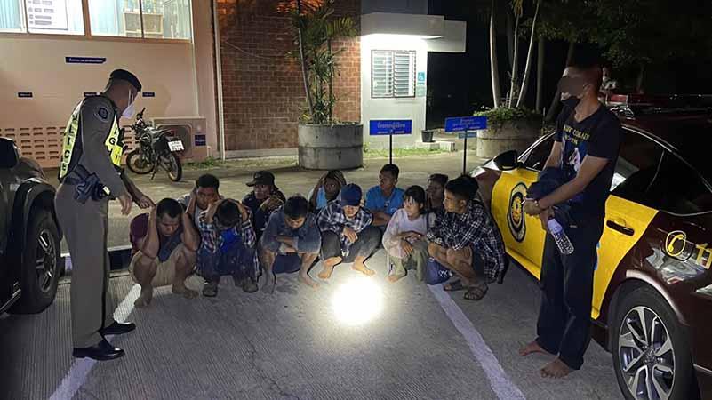 Dvb ကန်ကျနပူရီတွင် တရားမဝင်မြန်မာ ၁၂ ဦး ဖမ်းဆီးခံရ
